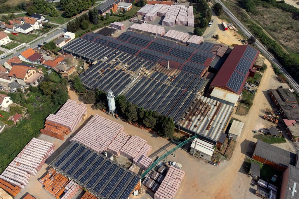 Solaris Pons Opens Milestone Solar Power Plant, Will Sell Excess Energy ...