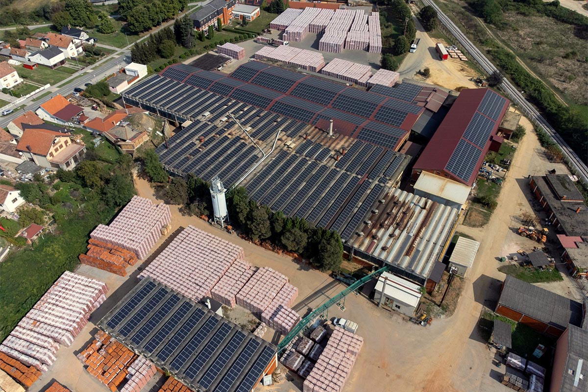 Solaris Pons Opens Milestone Solar Power Plant, Will Sell Excess Energy ...