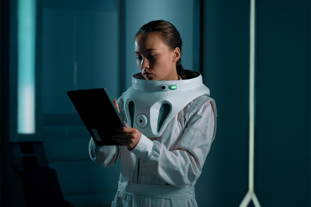 Study Finds Women More Resilient to Space Travel Stress - The Region