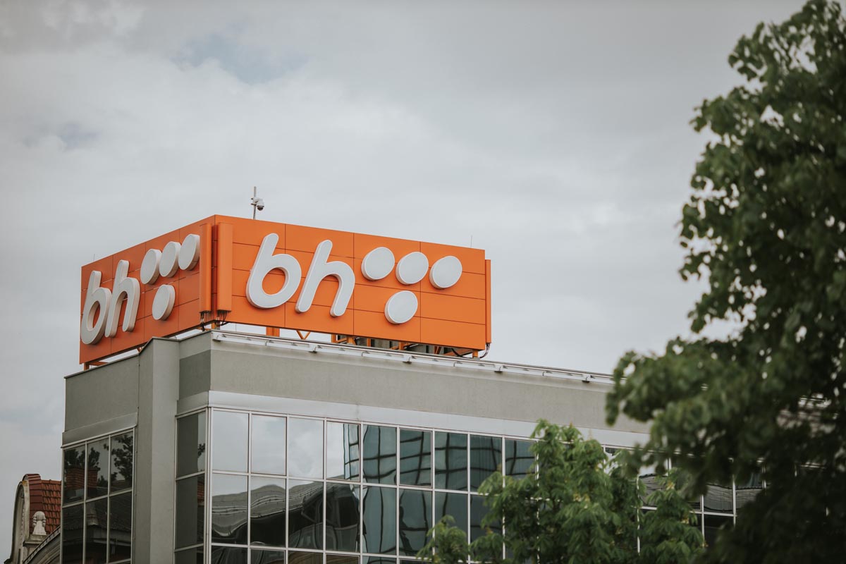 BH Telecom Moves to Acquire Telemach Operations in the Balkans - The Region
