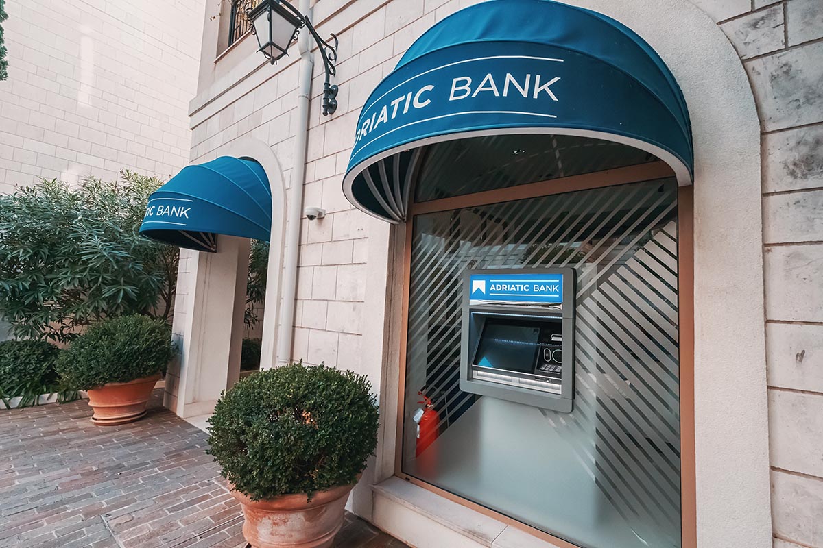 Adriatic Bank Opens Doors in Boka Place - The Region