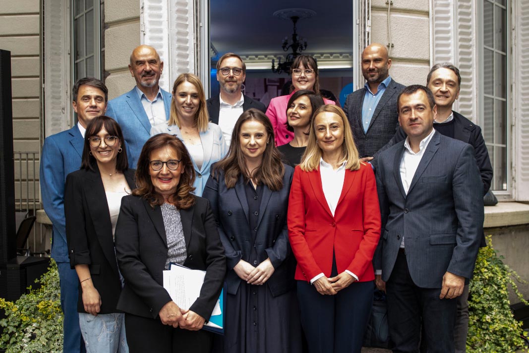 Nelt and UNICEF Expand Education Mission for the 21st Century - The Region