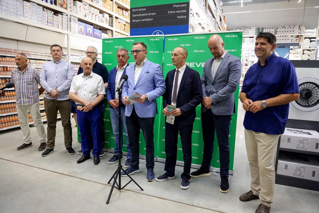 Pevex Expansion Signals Power Shift in Croatian Retail Market - The Region